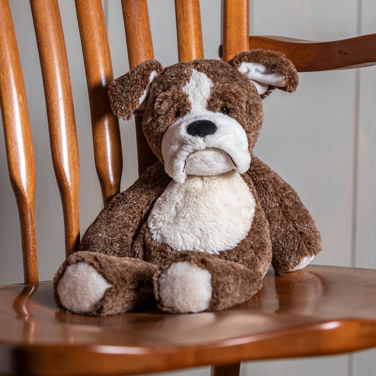 Marshmallow Bradley Bulldog – Duck Duck Goose